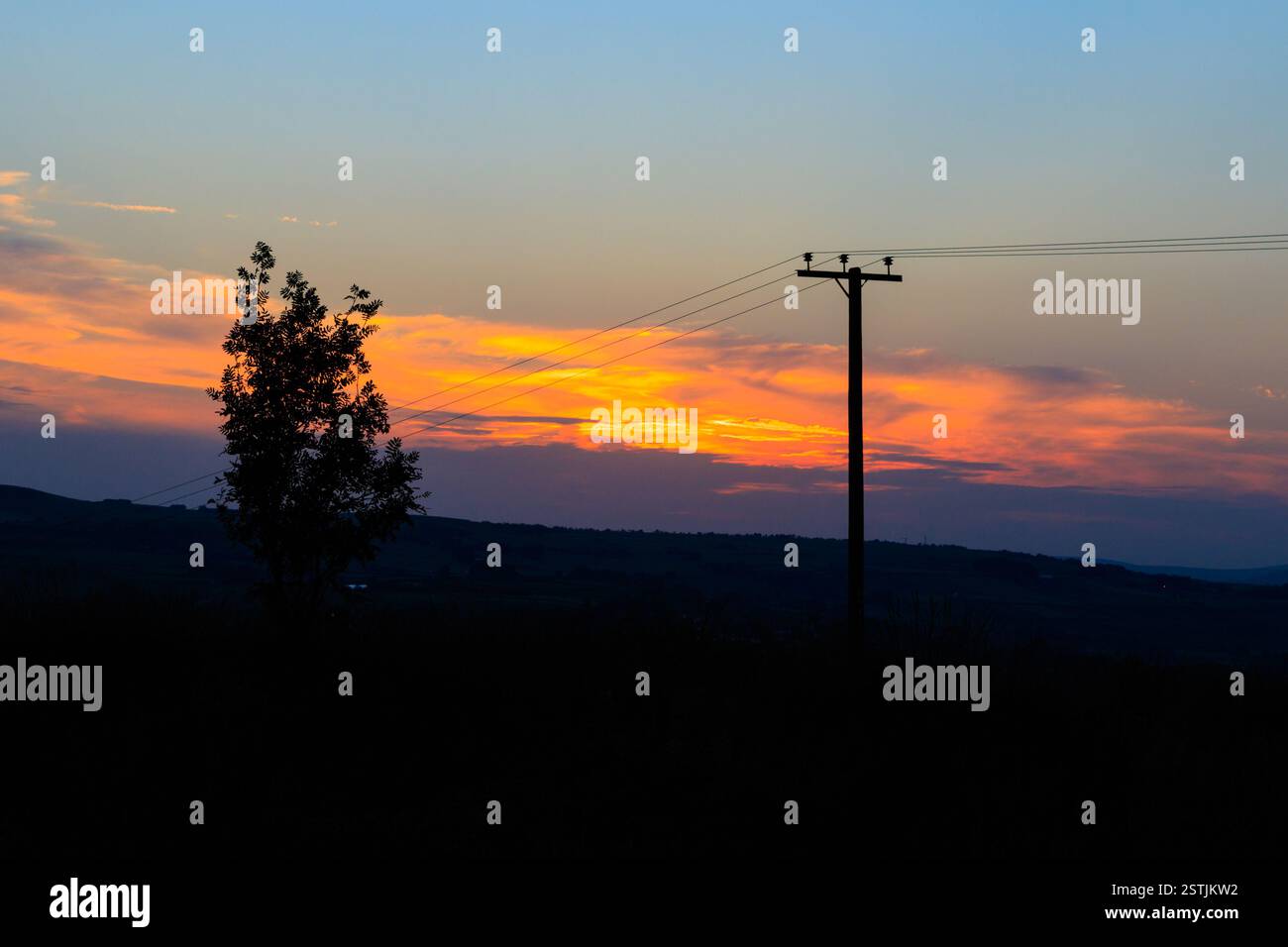 Power station silhouette hi-res stock photography and images - Alamy