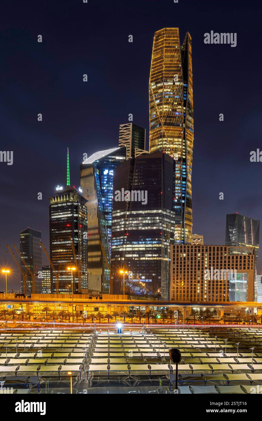 Beautiful New Riyadh Skyline after sunset. Riyadh city towers in Saudi ...