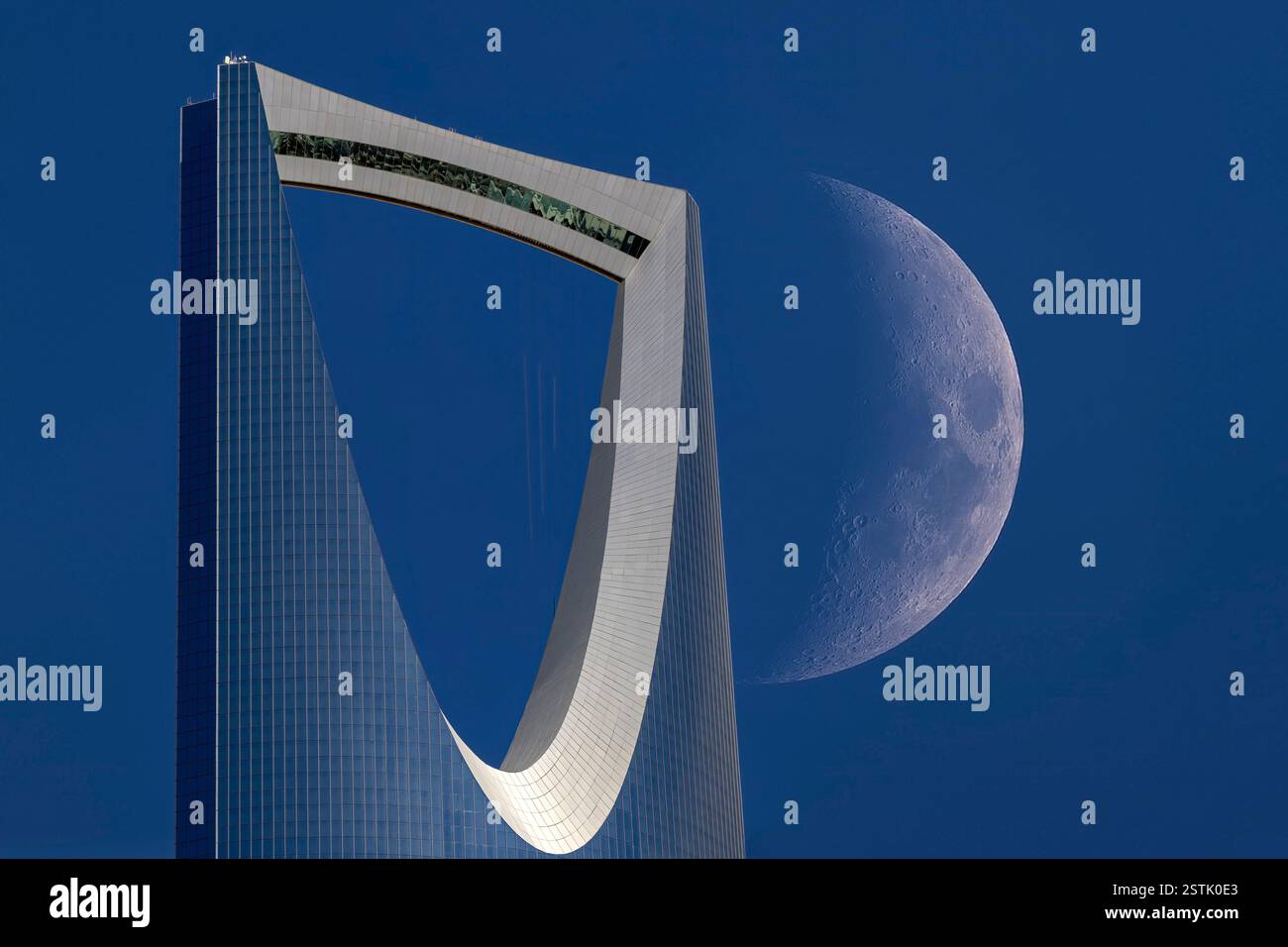 Saudi Arabia’s capital and Kingdome tower main financial hub-Olaya ...