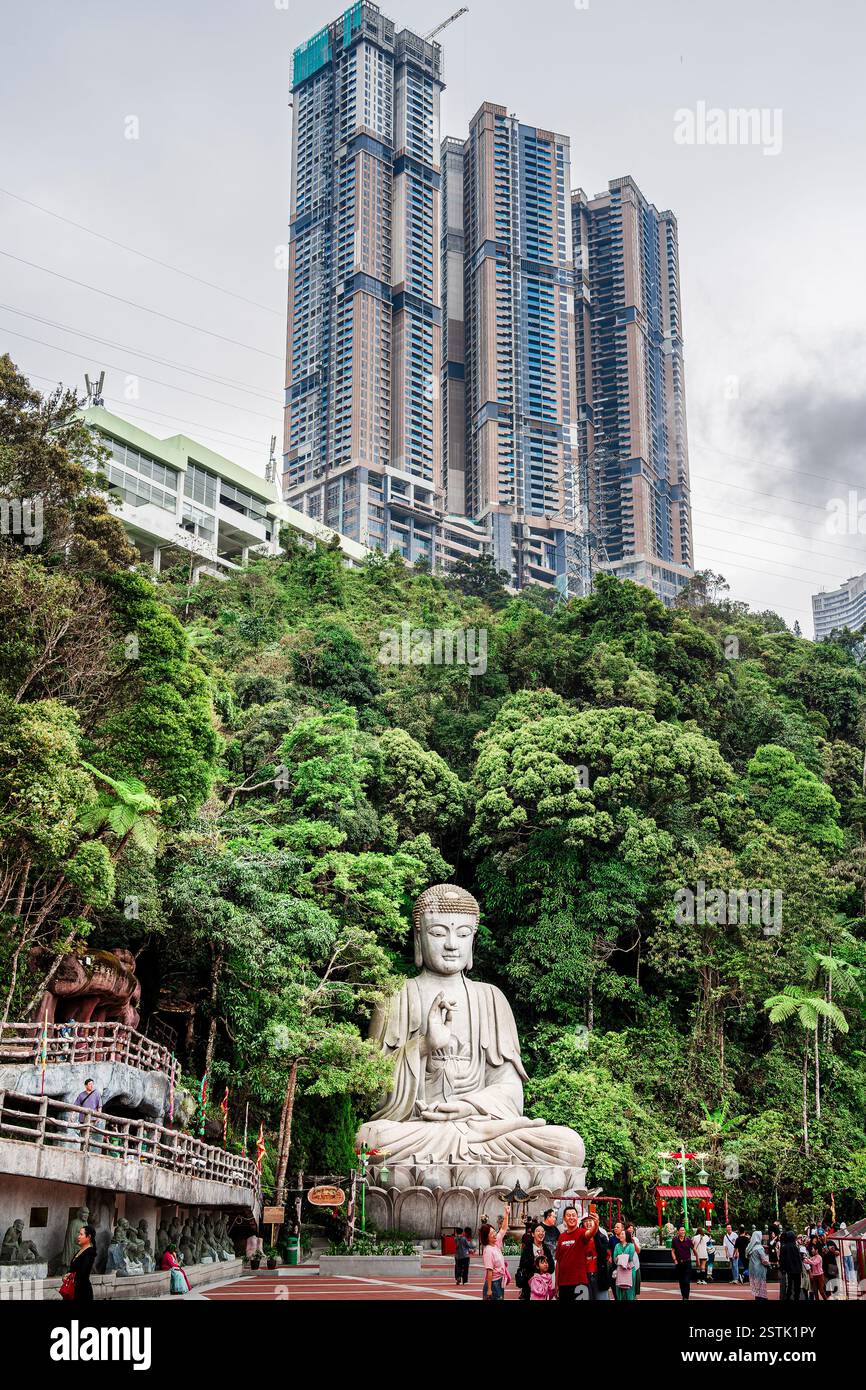 Chin Swee Caves Temple, Genting Highlands, Malaysia Stock Photo - Alamy