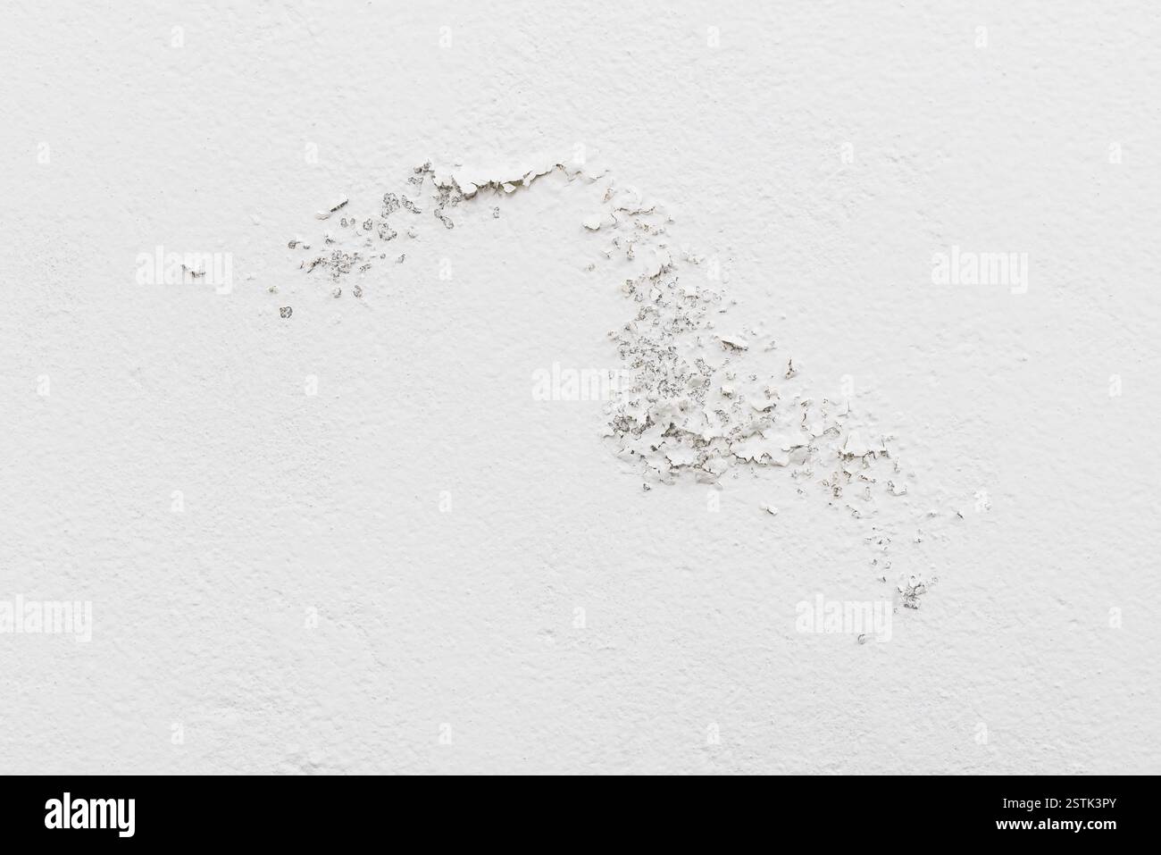 Damaged plaster mould hi-res stock photography and images - Alamy