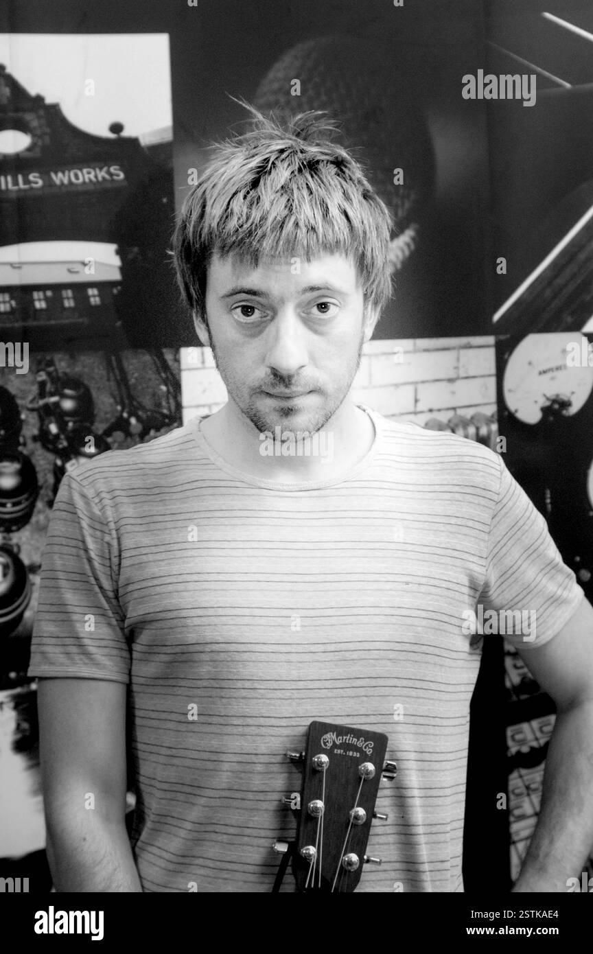 GRAHAM COXON, SOLO CAREER, 2002: Graham Coxon from Blur at the start of ...