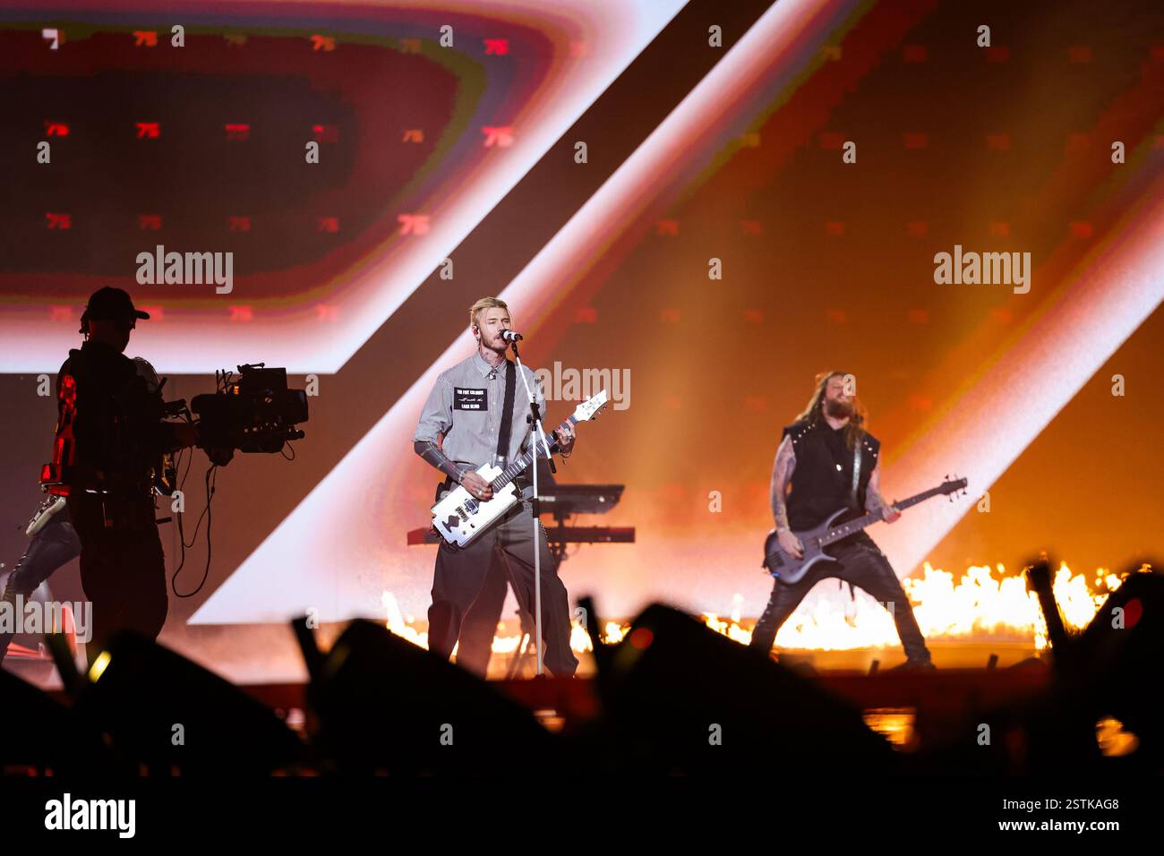 London, Emirats Arabes Unis. 18th Feb, 2025. MGK Machine Gun Kelly ...