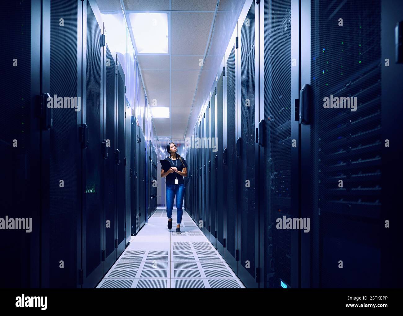 Floor technician hi-res stock photography and images - Alamy