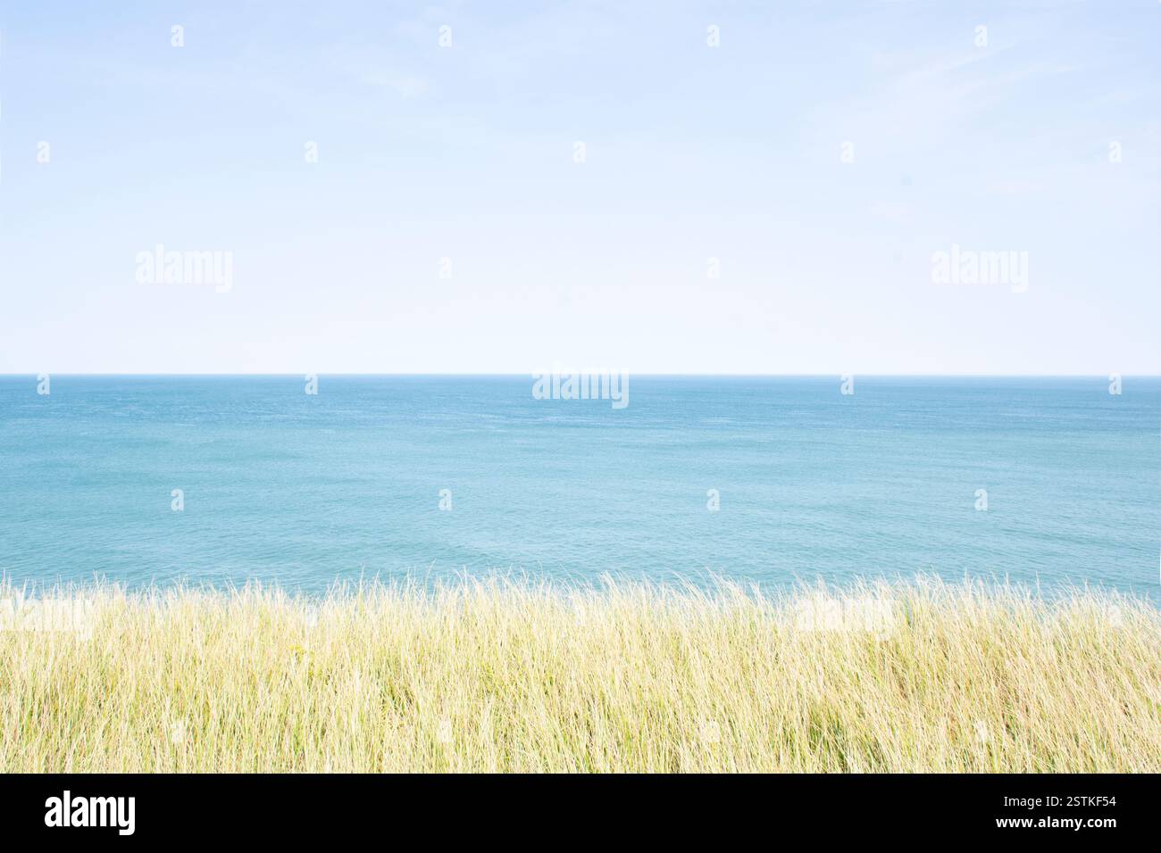 Marram grass and calm Atlantic Ocean Stock Photo - Alamy