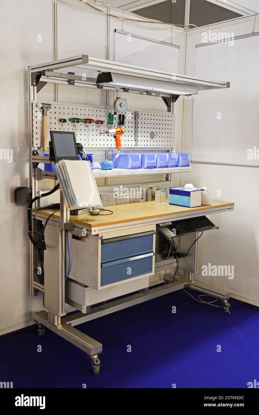 Utility desk hi-res stock photography and images - Alamy