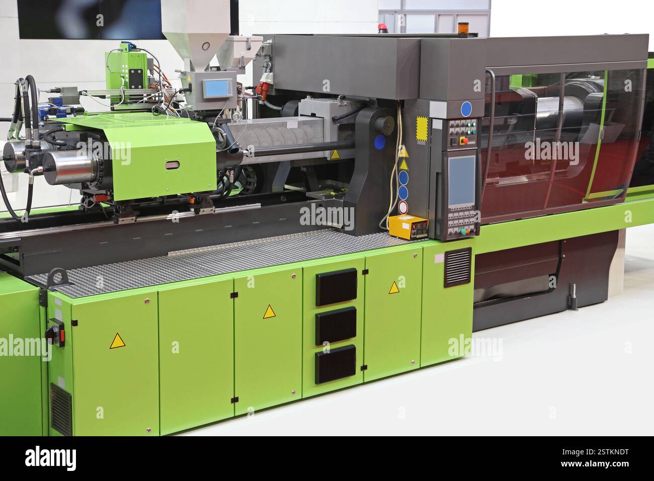 Injection Moulding Machine Stock Photo - Alamy