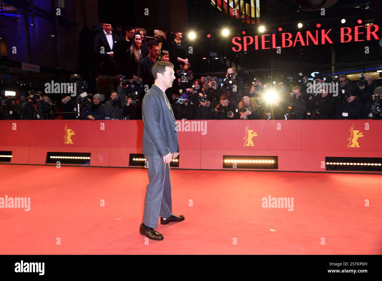 Benedict Cumberbatch bei der Blue Moon Premiere / 180225 Blue Moon ...