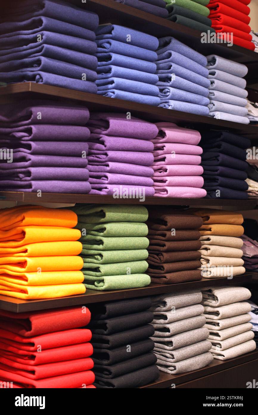 Folded jumpers hi-res stock photography and images - Alamy