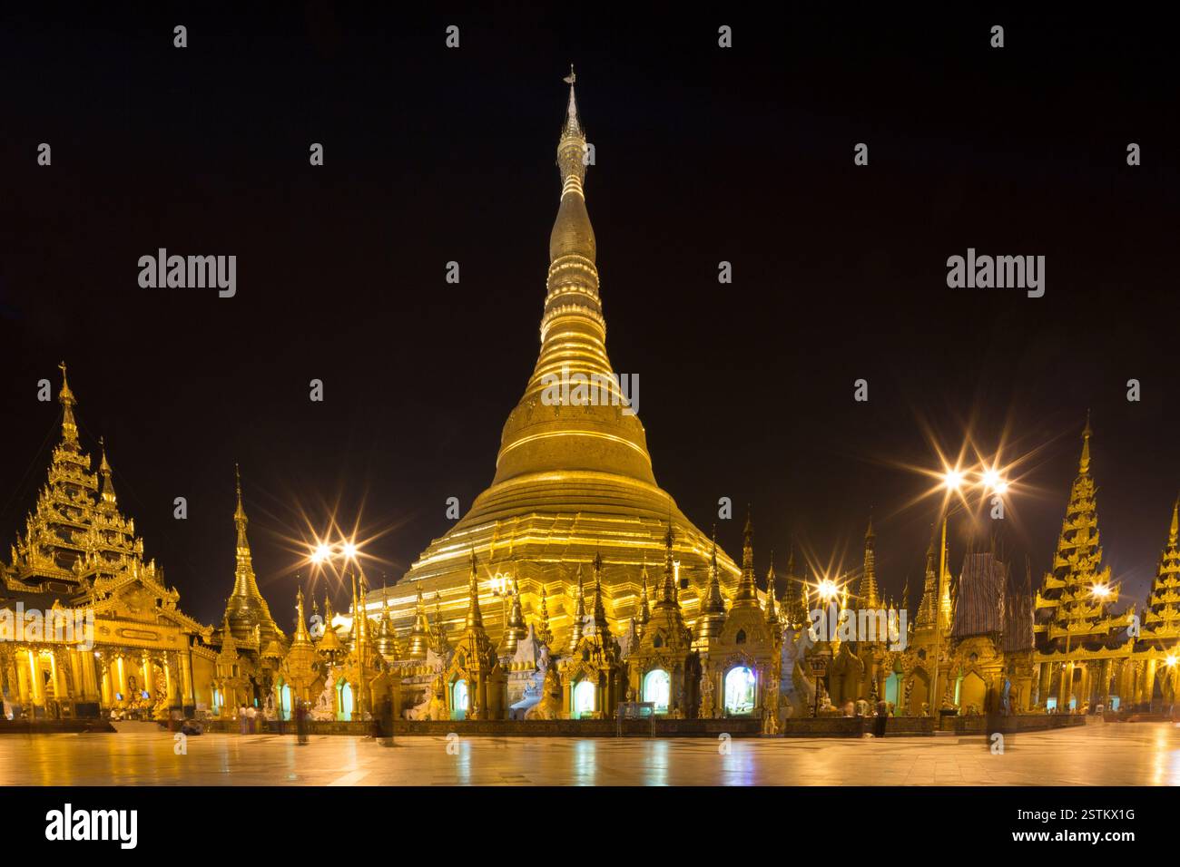 Myanmar, Yangon, the Shwedagon Pagoda at night Stock Photo - Alamy