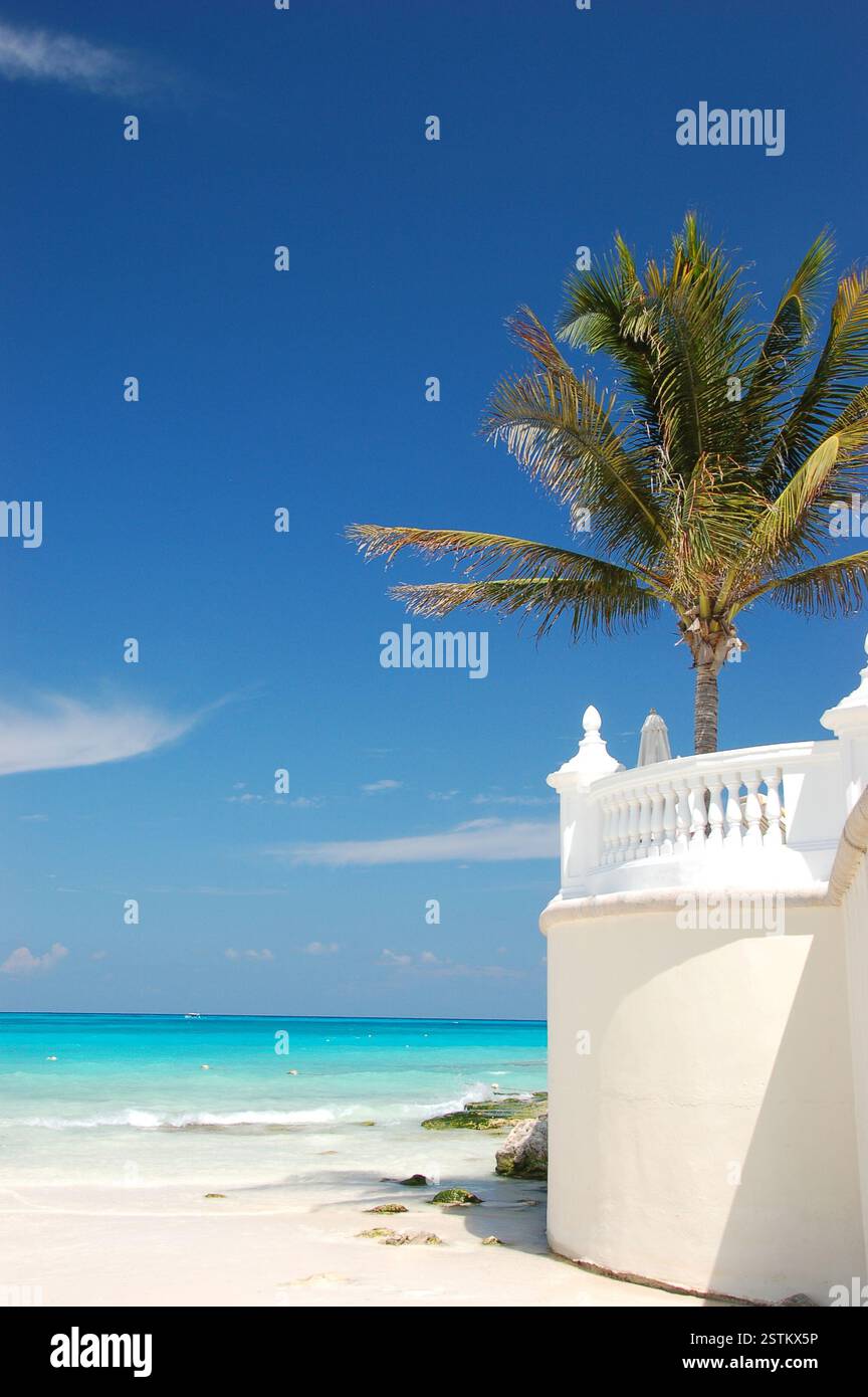 Stunningly beautiful blue beach in Cancun, with white sandy shores ...