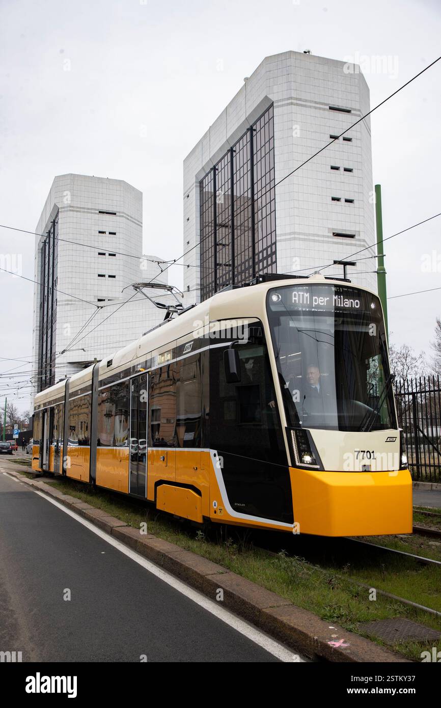 Presentazione dei nuovi tram di Milano Tramlink di StadlerMilano ...