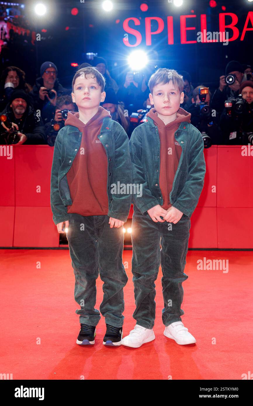 Berlinale - The Thing with Feathers Premiere Henry Boxall und Richard ...