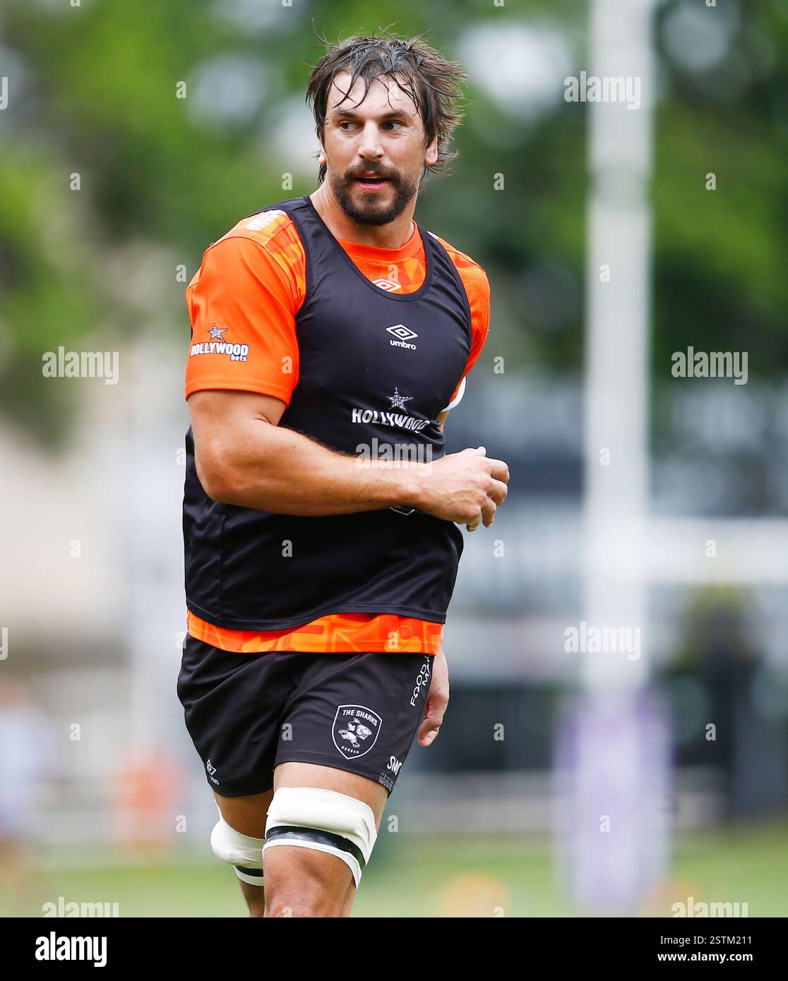 Eben Etzebeth of the Hollywoodbets Sharks during the Hollywoodbets ...