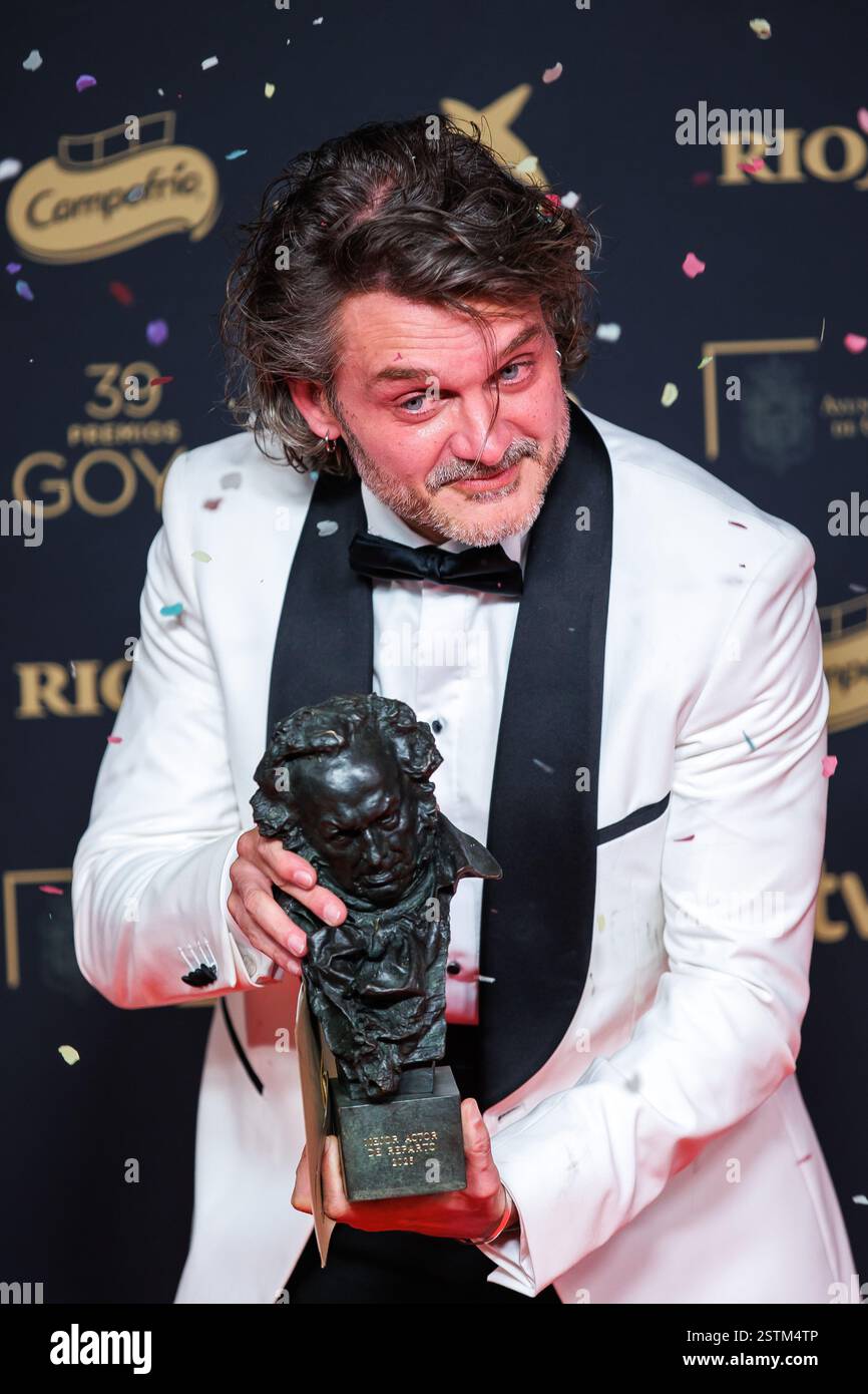 Granada, Spain. 8th February 2025. Salva Reina holds the Goya Award for ...
