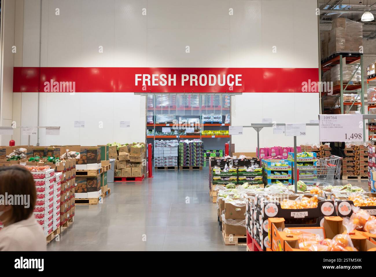 Costco Fresh Produce sells fresh vegetables and fruits Stock Photo - Alamy