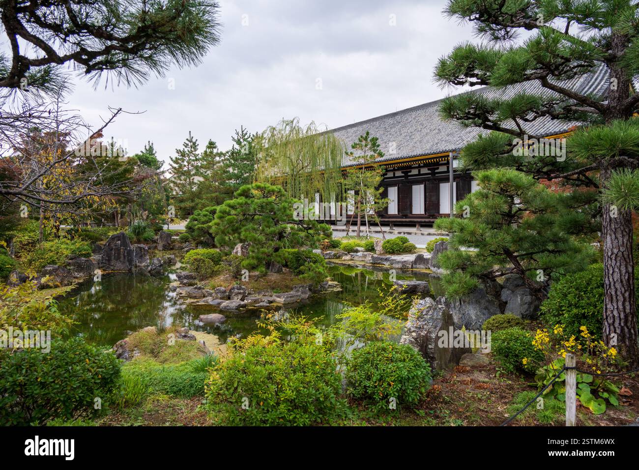 Sanjusangendo Temple Gardens, Kyoto, Japan Stock Photo - Alamy
