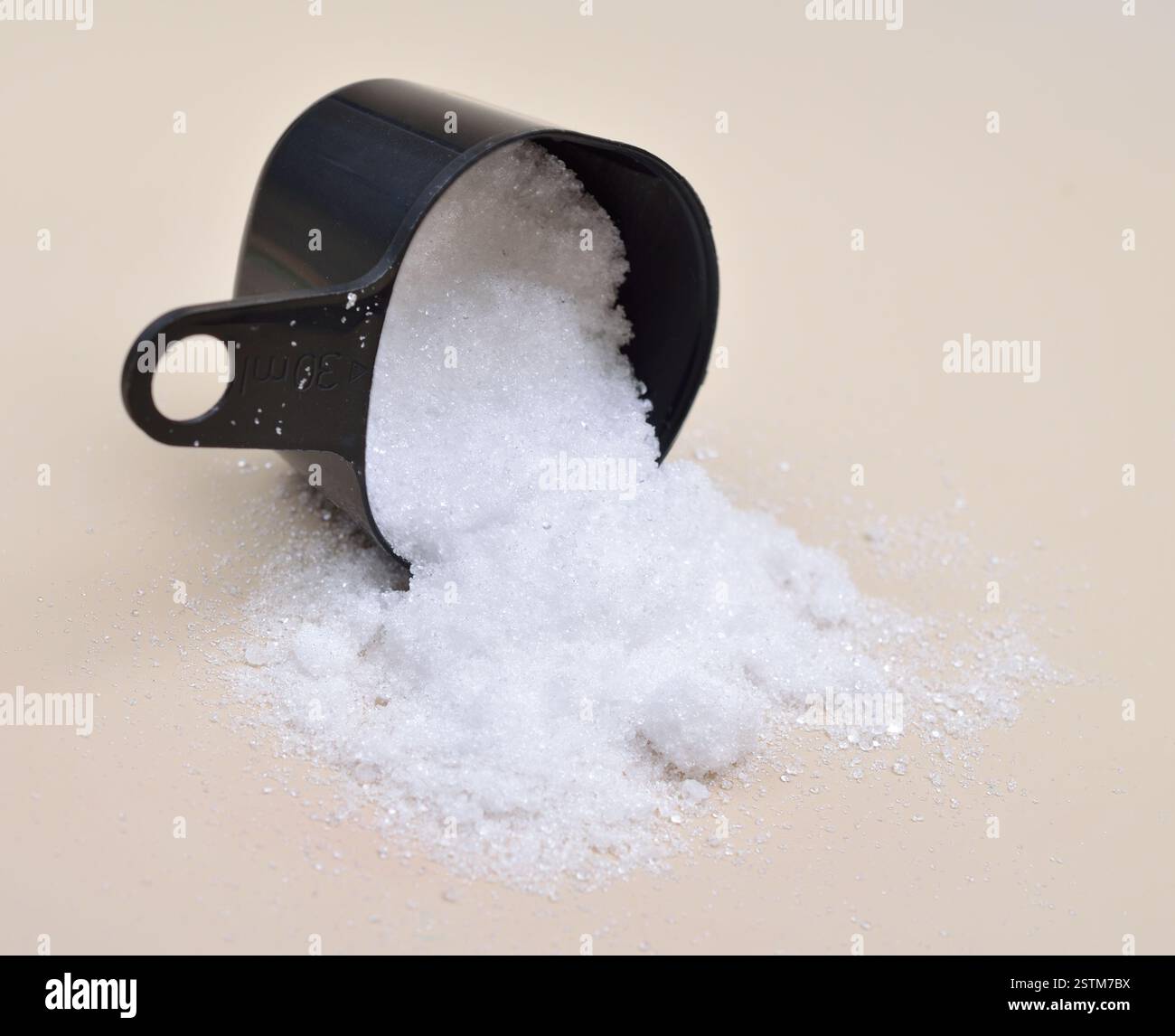 Sulfamic acid hi-res stock photography and images - Alamy