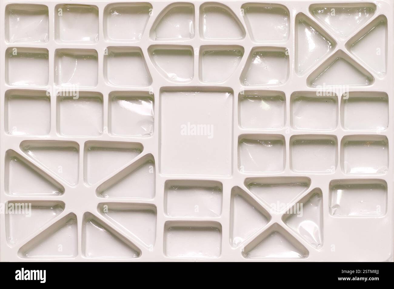 Empty compartment white plastic tray hi-res stock photography and ...