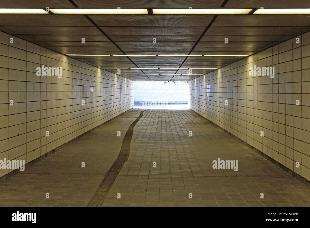 Pedestrians underpass hi-res stock photography and images - Alamy