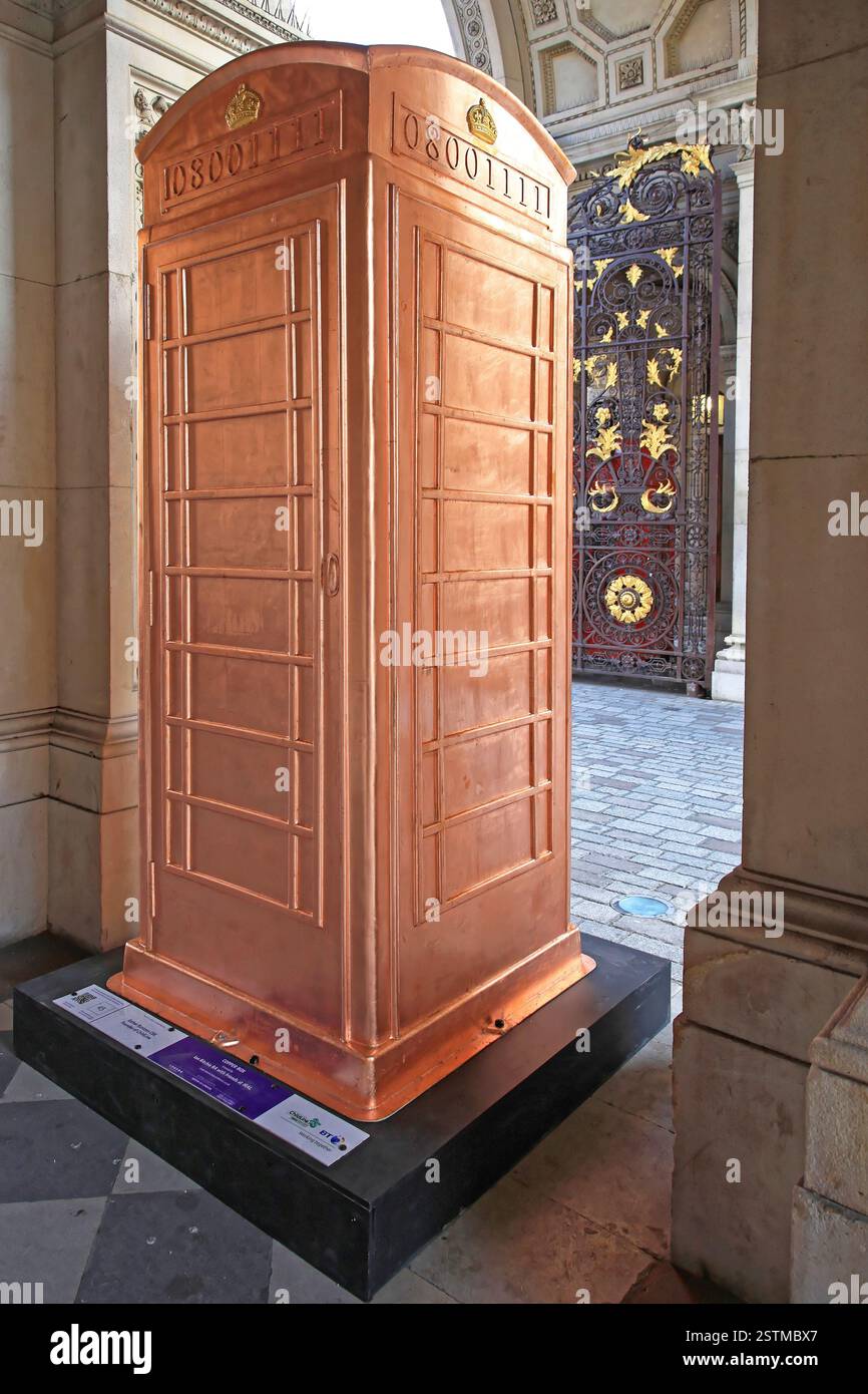 Copper telephone box hi-res stock photography and images - Alamy