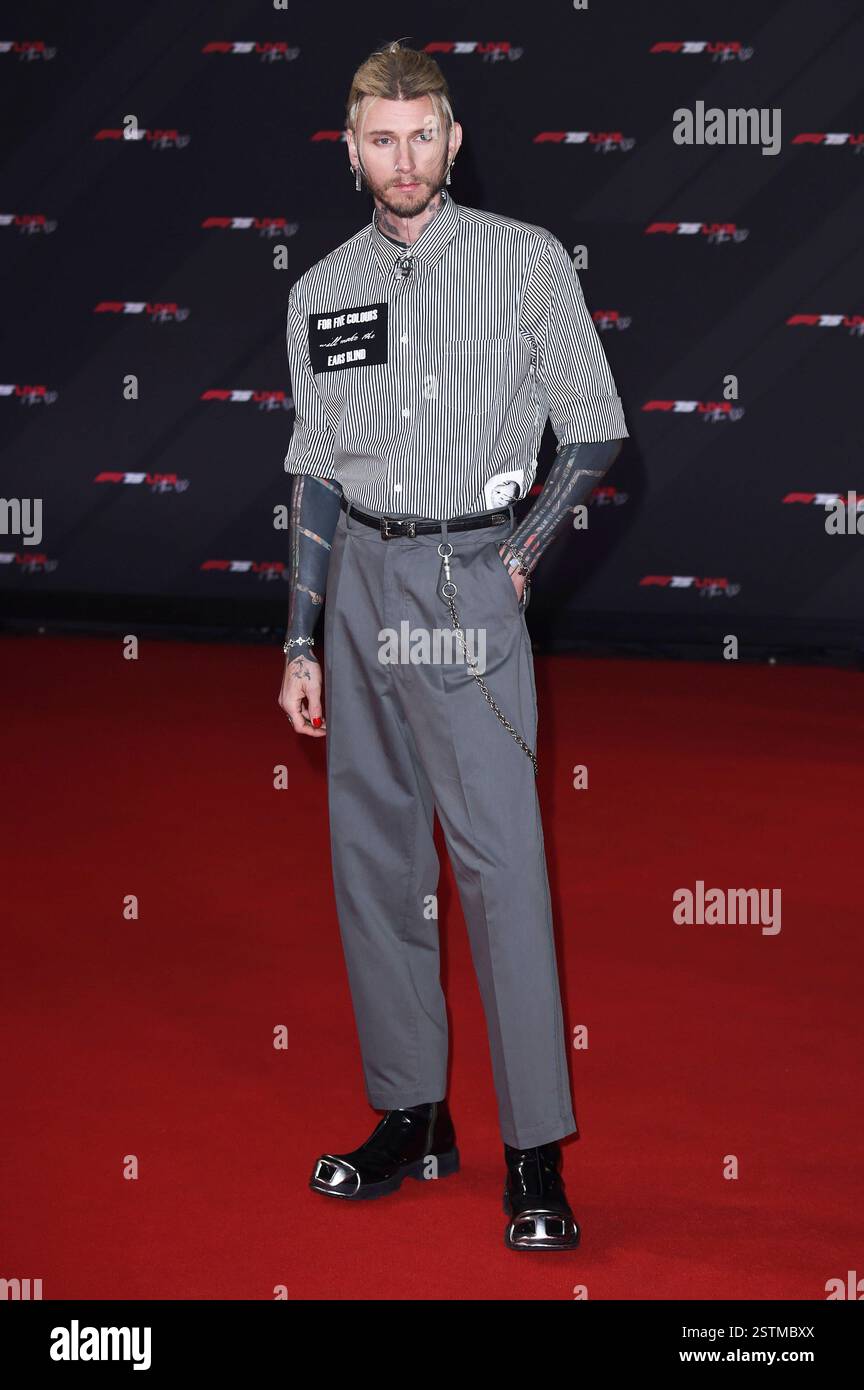 Machine Gun Kelly bei der Formel 1 Saison 2025 Eröffnungsfeier F1 75 ...