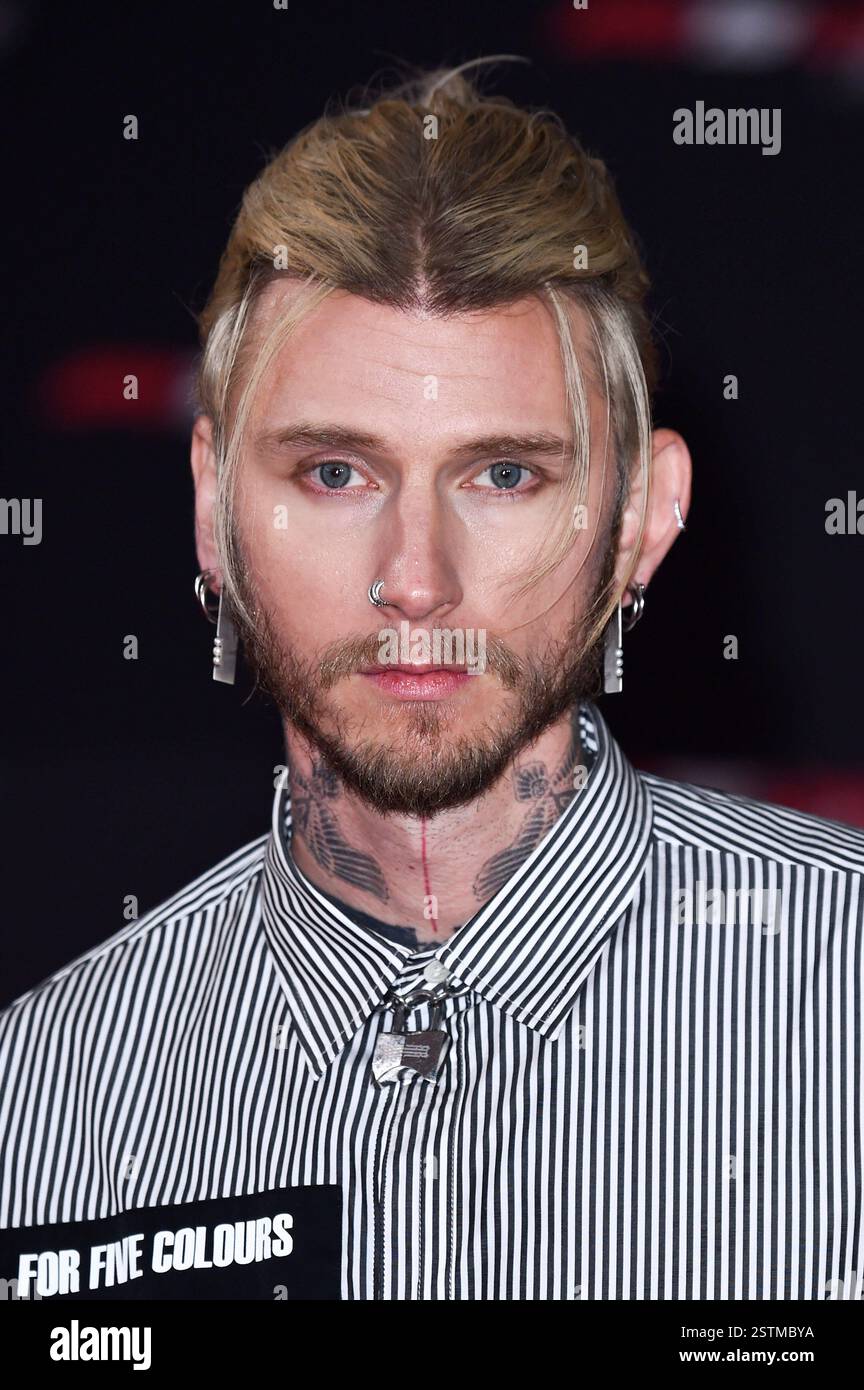 Machine Gun Kelly bei der Formel 1 Saison 2025 Eröffnungsfeier F1 75 ...