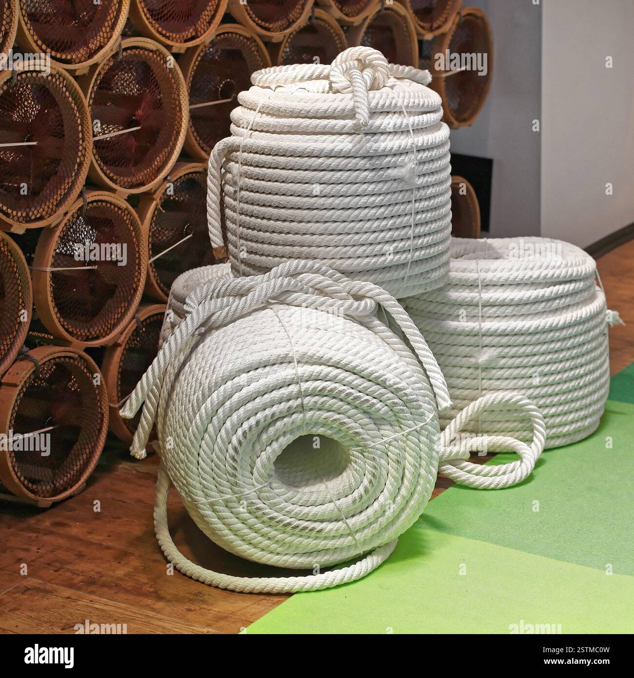 Coils of rope hi-res stock photography and images - Alamy