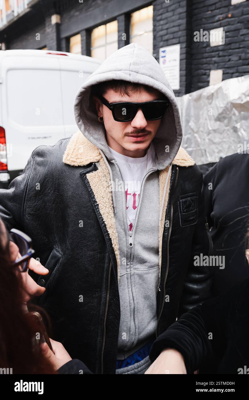 Milan, Italy. 18th Feb, 2025. Milan, The arrivals of the guests of the ...