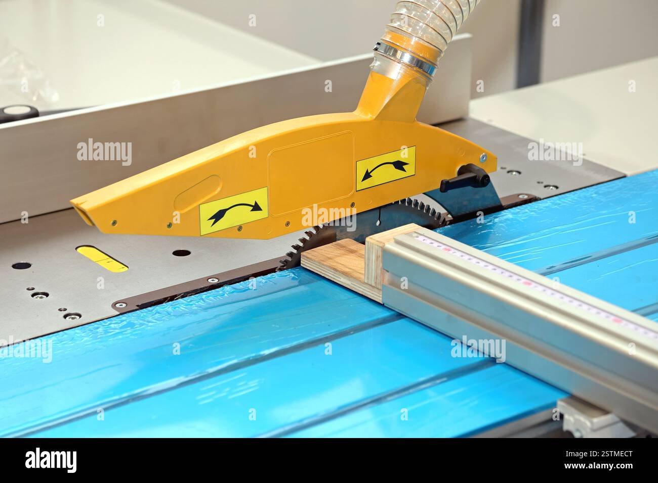 Modern New Table Saw Machine With Safety Protection Stock Photo - Alamy