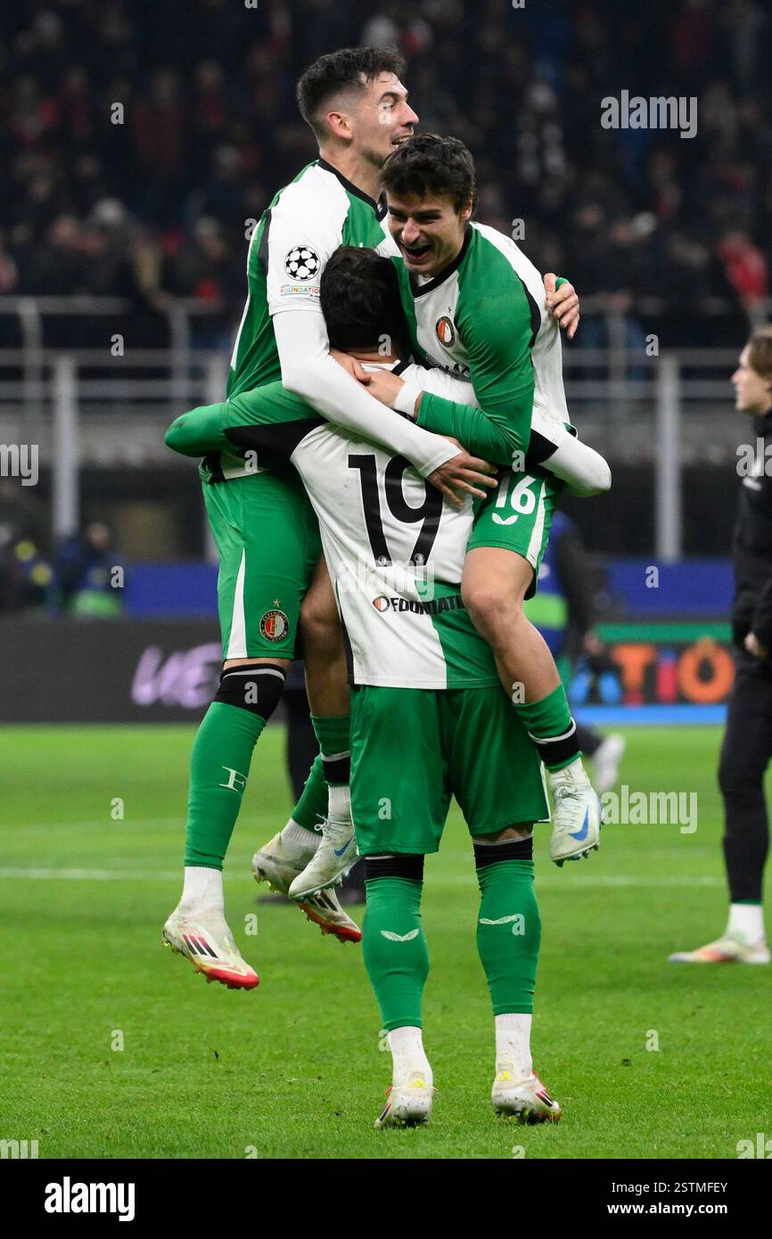 Jakub Moder, Julian Carranza and Hugo Bueno of Feyenoord celebrate at ...