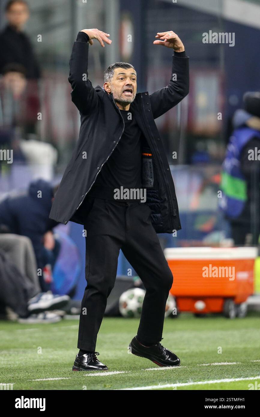 Coach Sergio Conceicao (Milan) during the match between Milan and ...