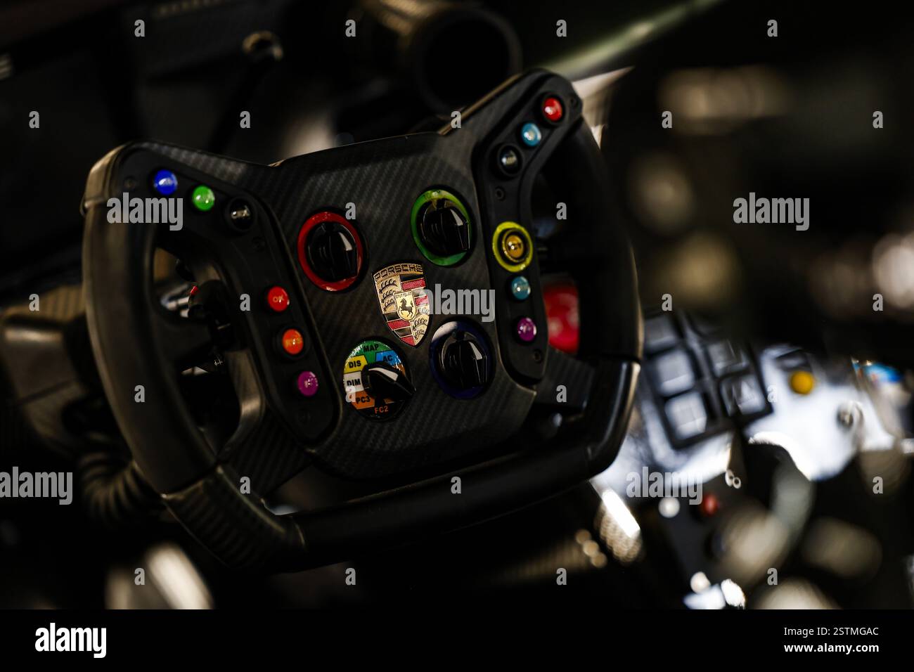 Ambiance, Porsche 911 GT3 R (992), steering wheel, volant during the ...