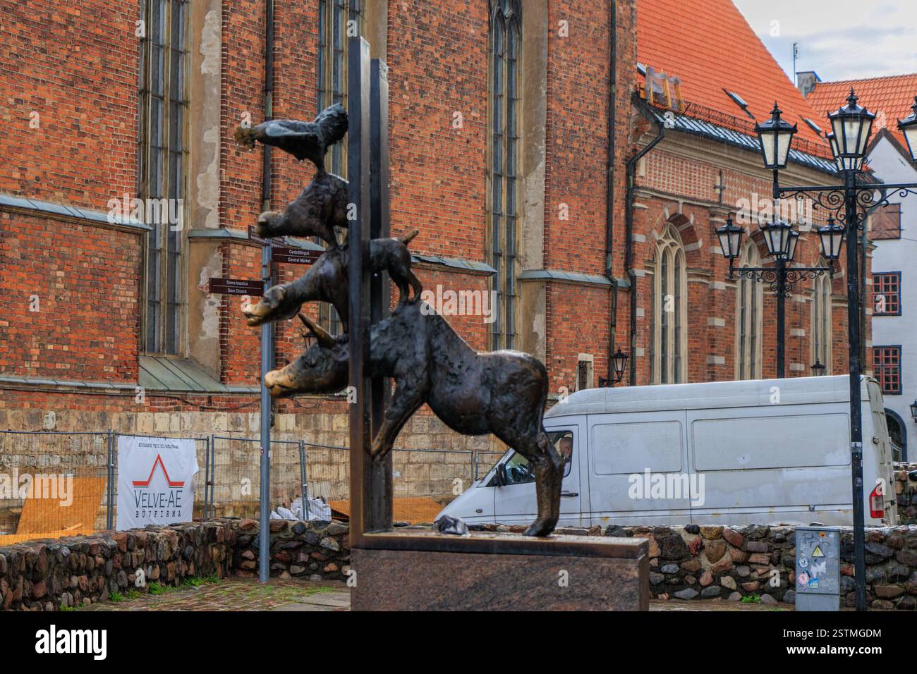The Monument to the Bremen Town Musicians is one of the most popular ...