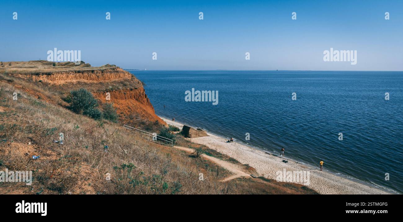 Modern beaches hi-res stock photography and images - Alamy