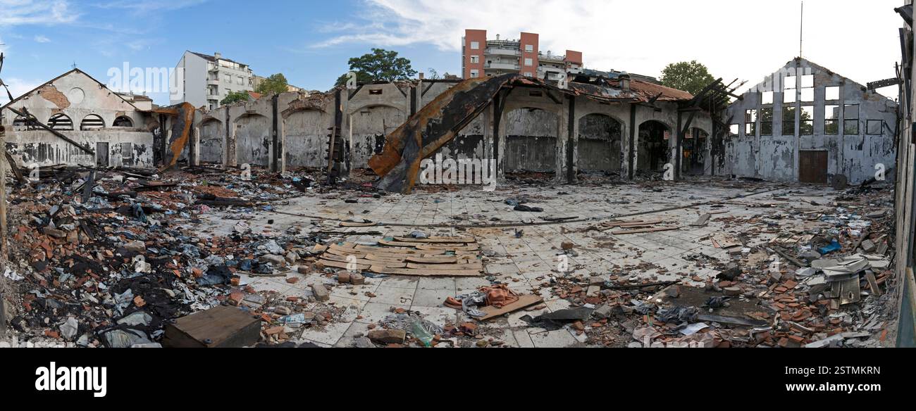 Burned factory building hi-res stock photography and images - Alamy