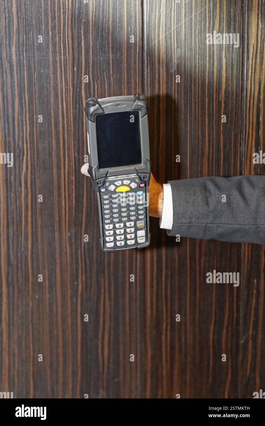 Handheld scanner hi-res stock photography and images - Alamy