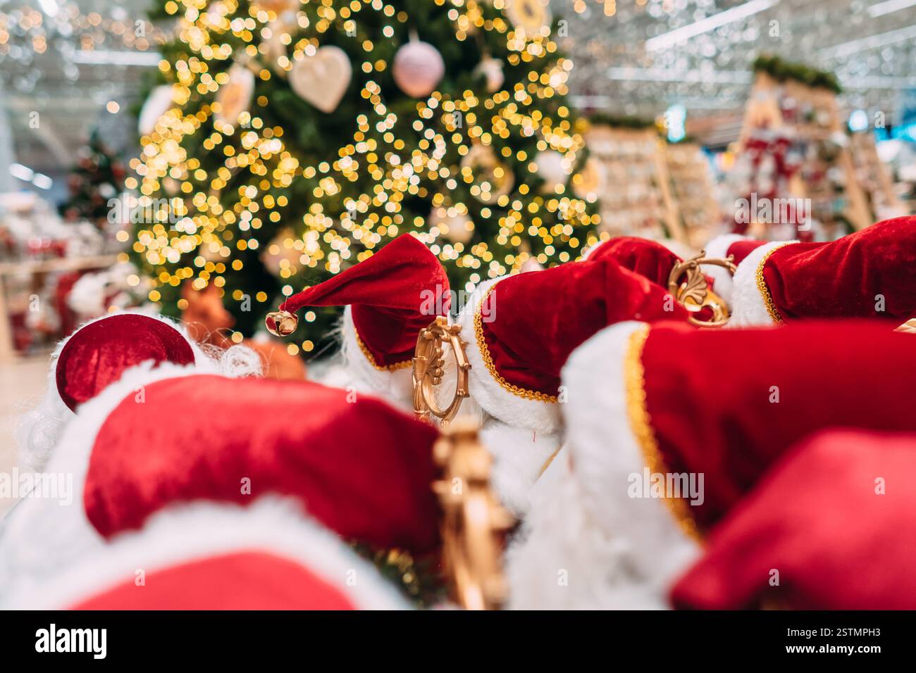 Toy santa a hi-res stock photography and images - Alamy