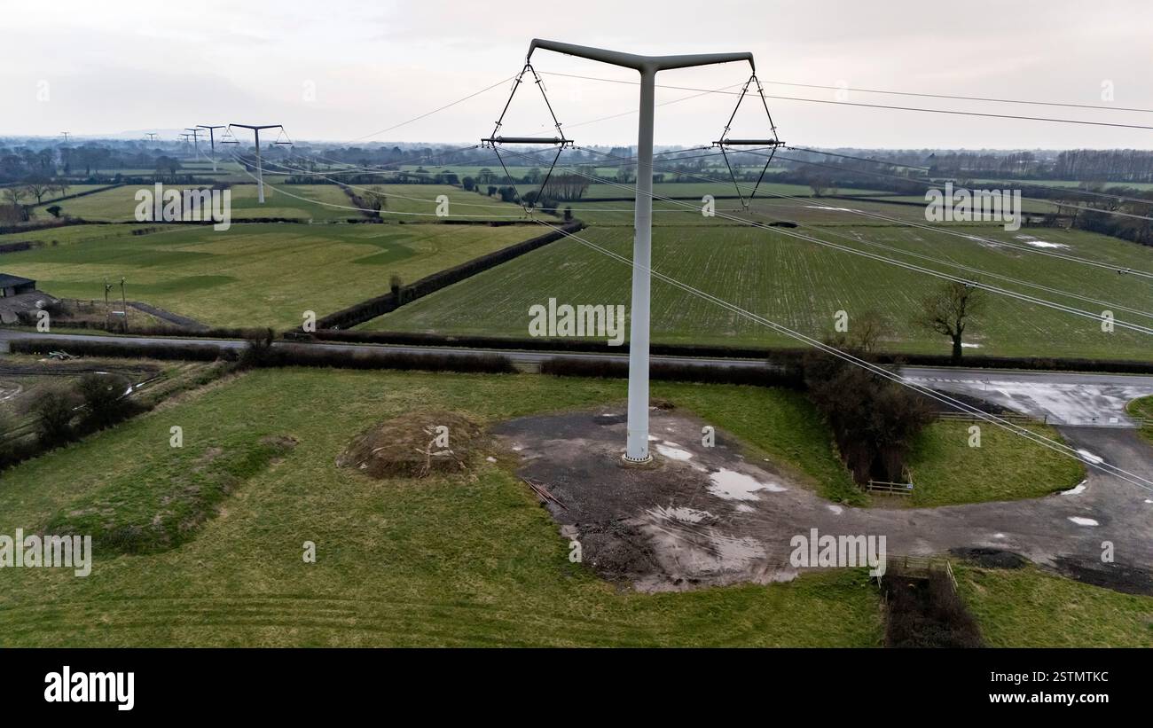 The new 'T' style electricity pylon capable of carrying high-voltage ...