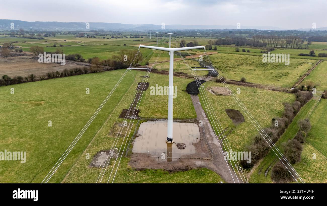 The new 'T' style electricity pylon capable of carrying high-voltage ...