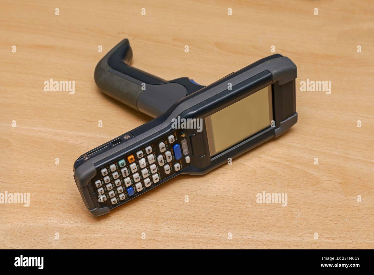 Rfid warehouse scanner hi-res stock photography and images - Alamy