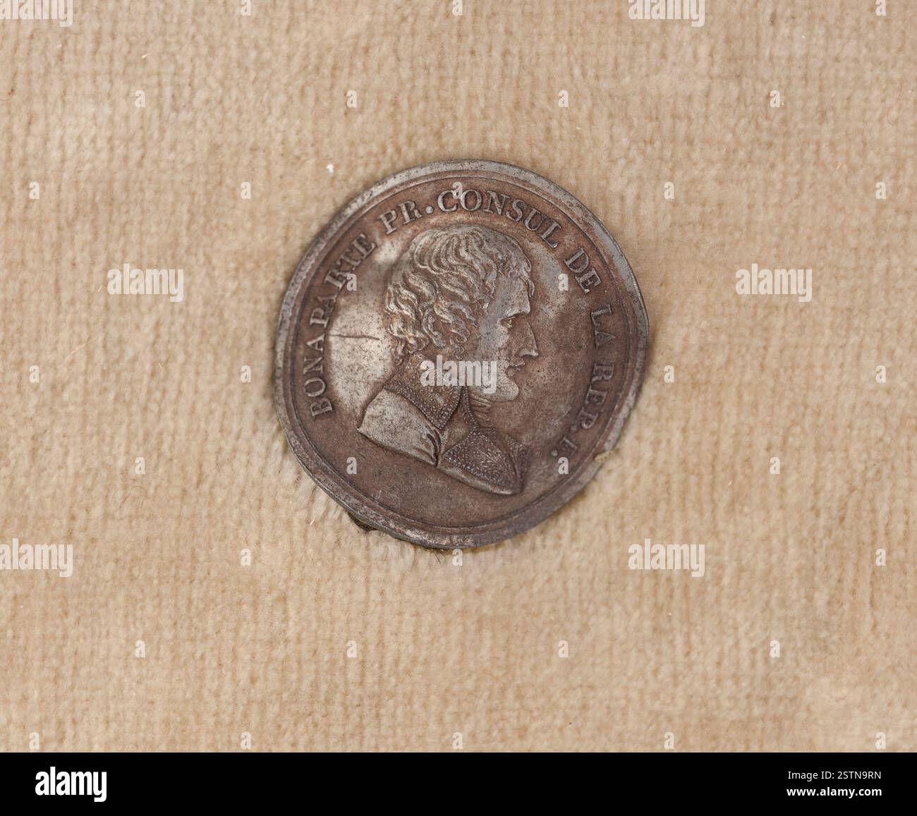 This 1799-1804 medal features a bust of Bonaparte in his attire as ...