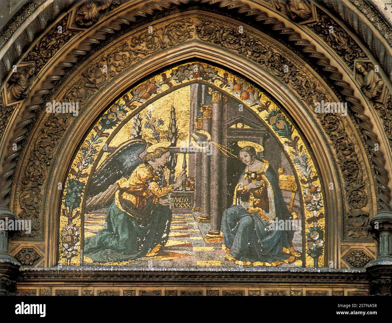 GHIRLANDAIO, Domenico (b. 1449, Firenze, d. 1494, Firenze) Annunciation ...