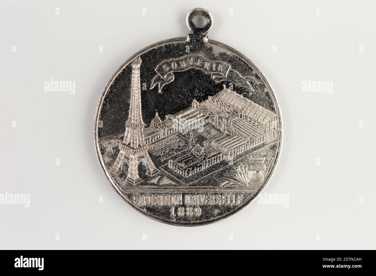 A 1889 medal by Charles Samuel depicting the storming of the Bastille ...