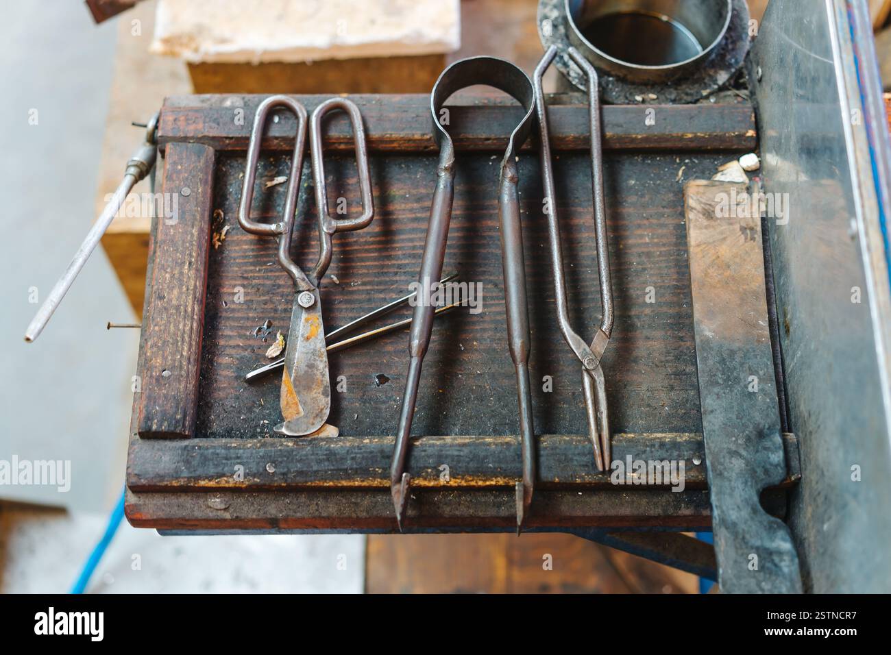 Glassblowing tools hi-res stock photography and images - Alamy