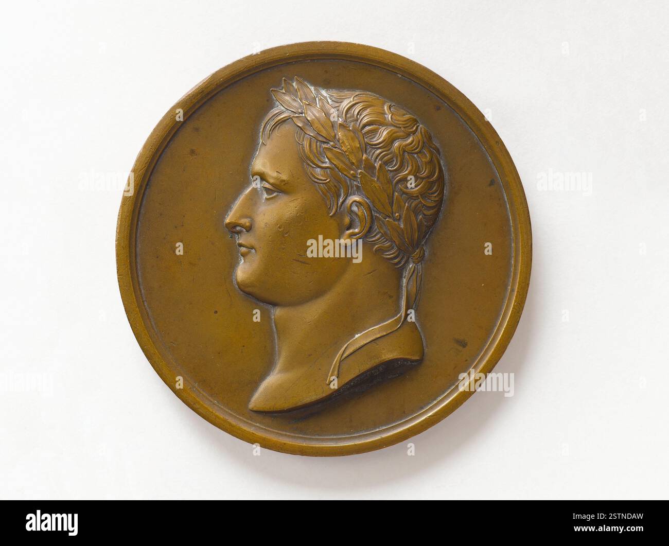 Gayrard's 1811 medal features a laureled bust of Napoléon on the ...