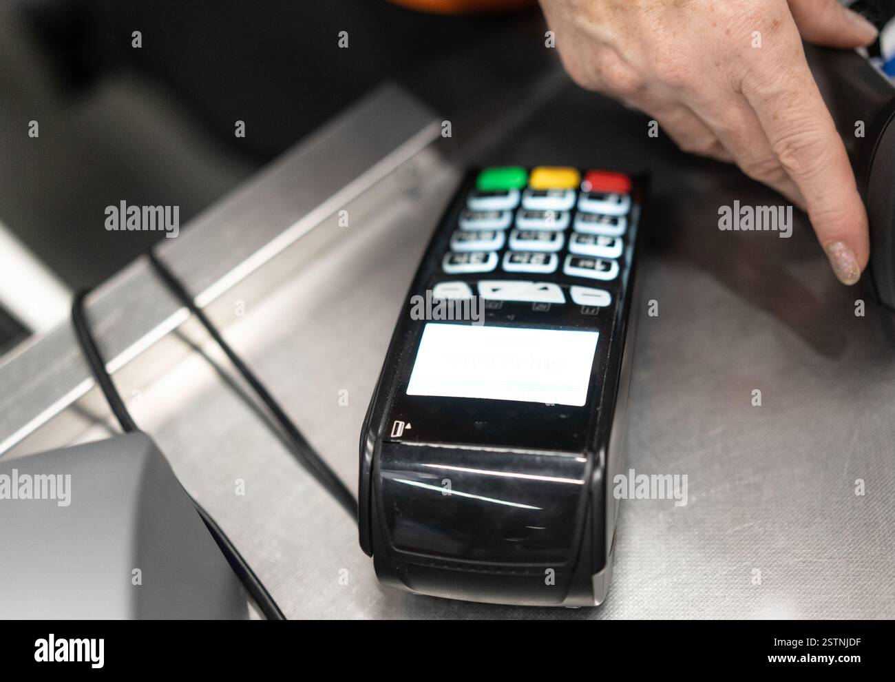 Pos terminal in the shop. Ready for work Stock Photo - Alamy