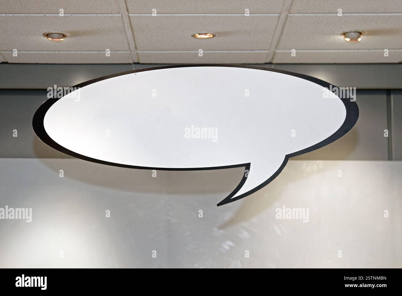 Speech Balloon Oval Empty Space Comic Cloud Stock Photo - Alamy