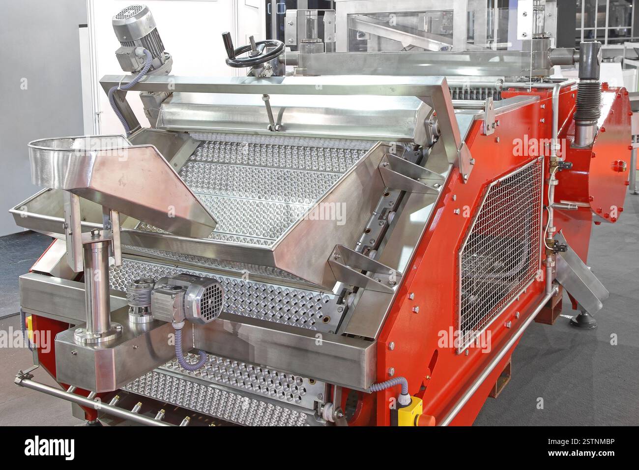 Pitting steel hi-res stock photography and images - Alamy