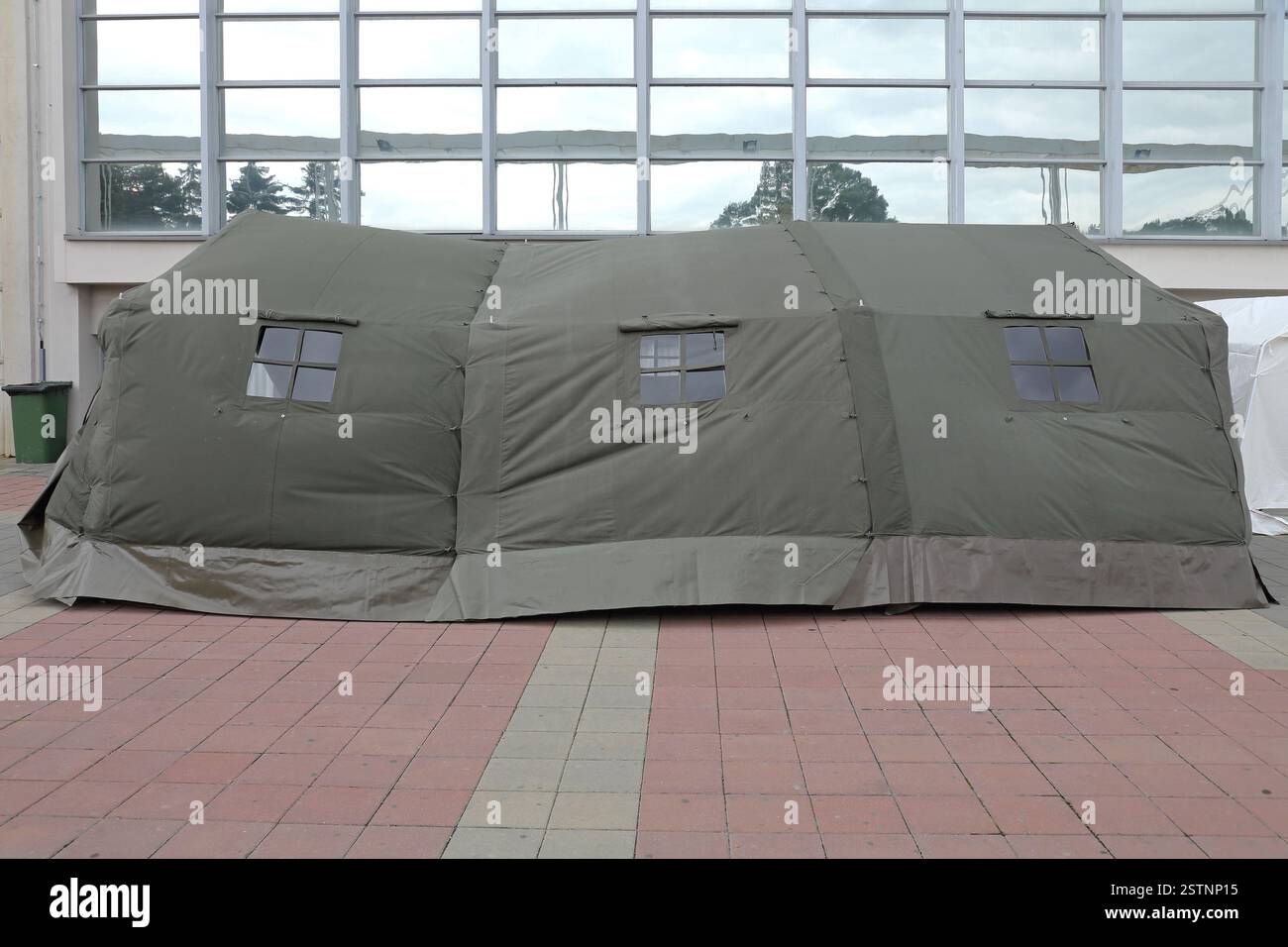 Natural disaster emergency aid hi-res stock photography and images - Alamy